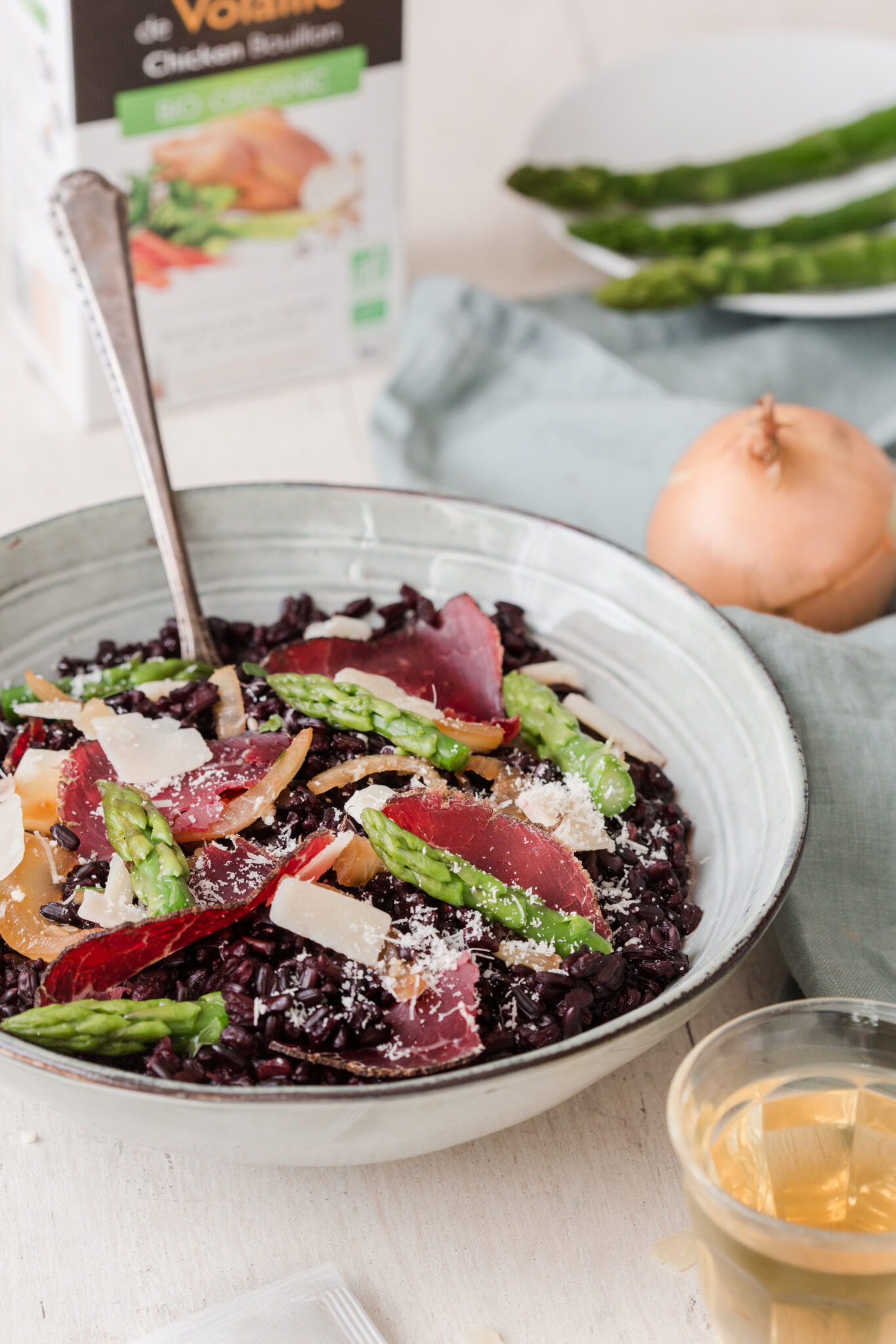 Venere rice risotto with green asparagus, parmesan and ham - Ariaké